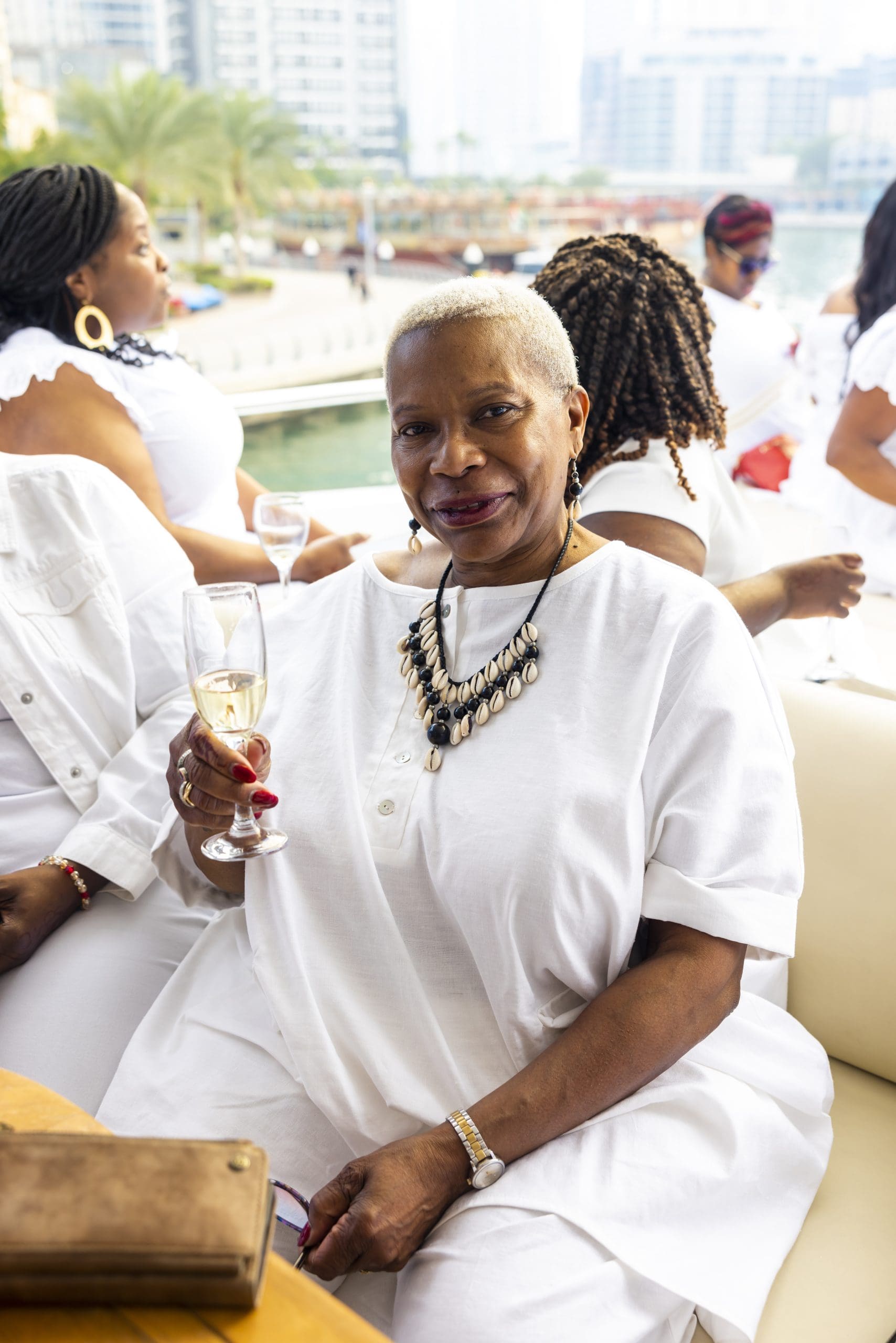 We're Bringing Dubai Chic Diva Tips Just For You! - Travel Divas®
